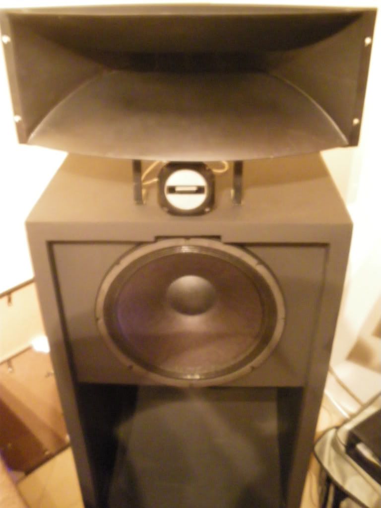 HOME DJ BOOTH & JBL 4530BK | AVsite