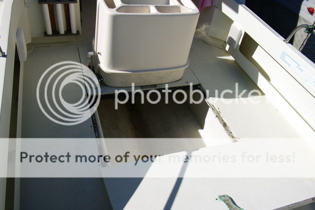 1983 25' FARALLON Whaleback pilot house | Bloodydecks